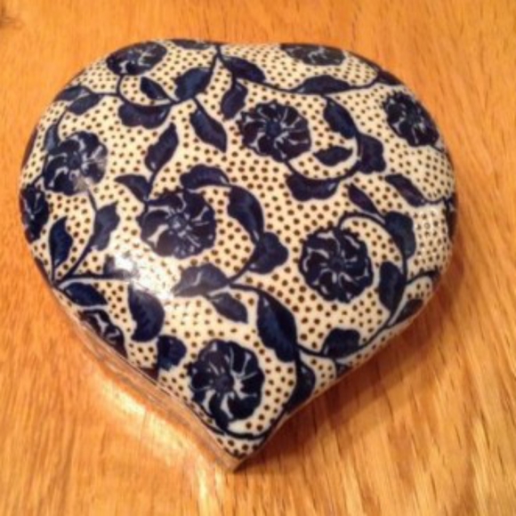 Takchashi | Accents | Takchashi Vtg Made In Japan Heart Shaped Blue Box ...